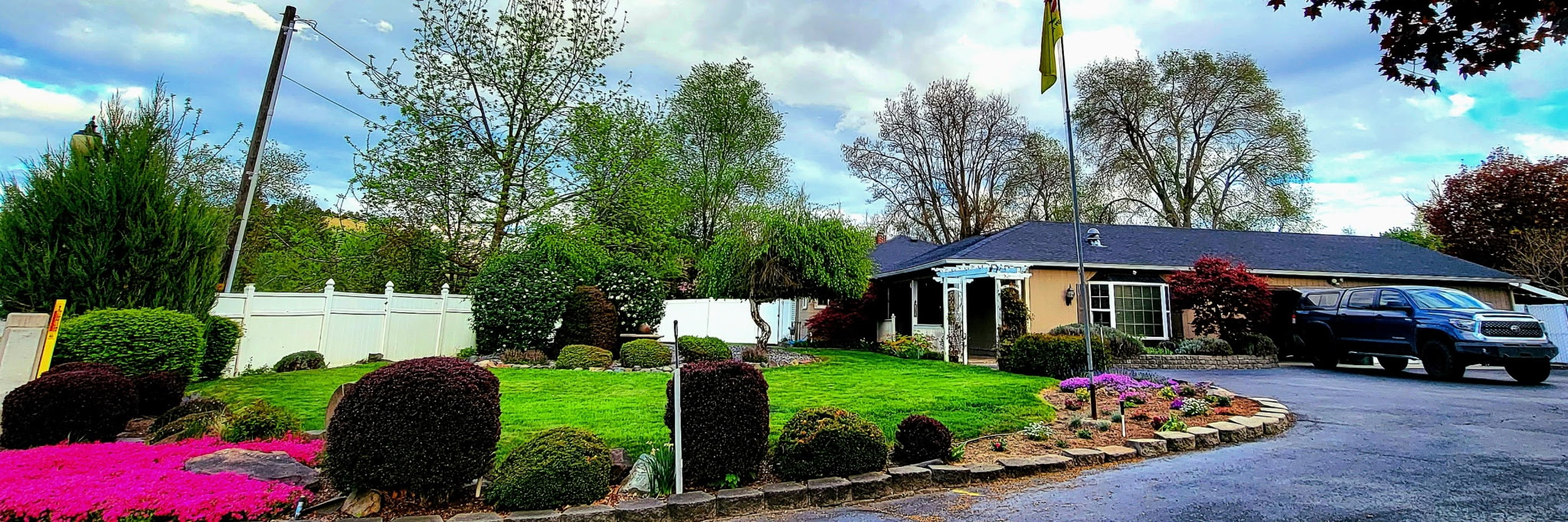 Front of house – Pendleton Chamber of Commerce